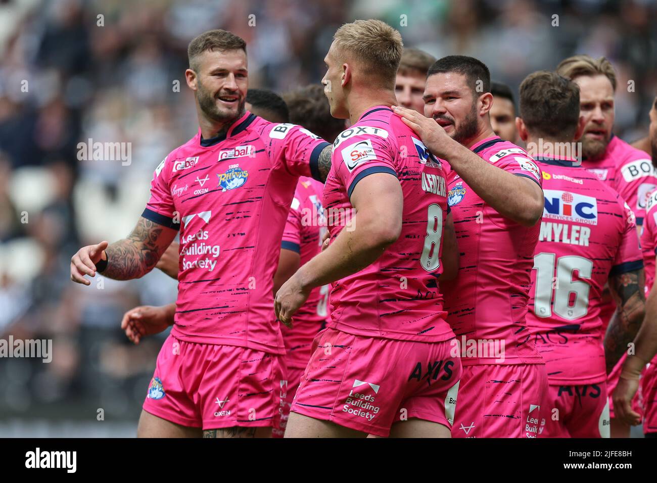 Mikolaj Oledzki #8 of Leeds Rhinos celebrates his try Stock Photo - Alamy