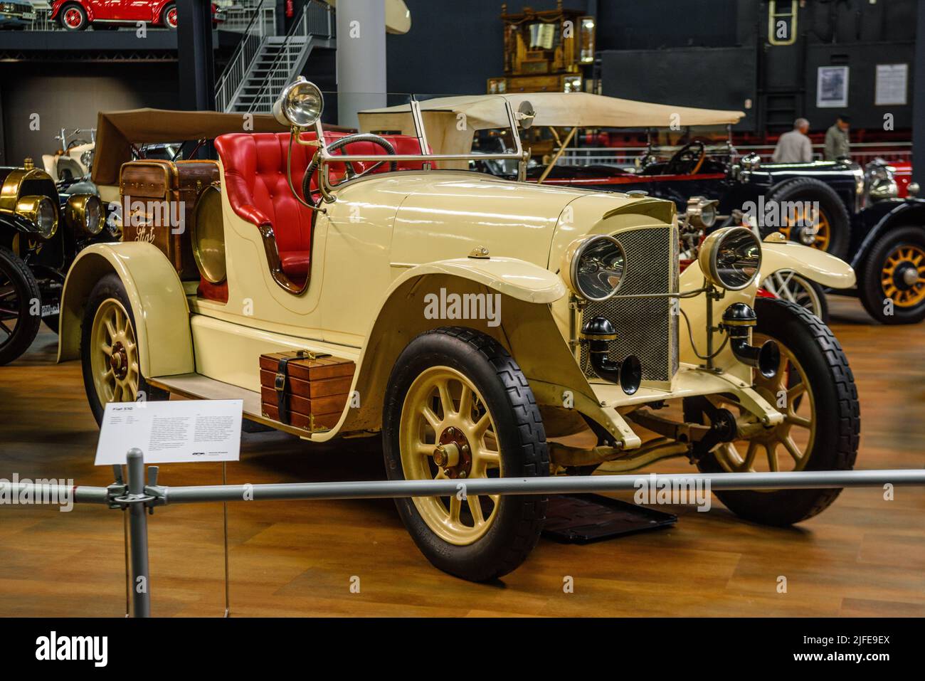 Fiat 510 hi-res stock photography and images - Alamy