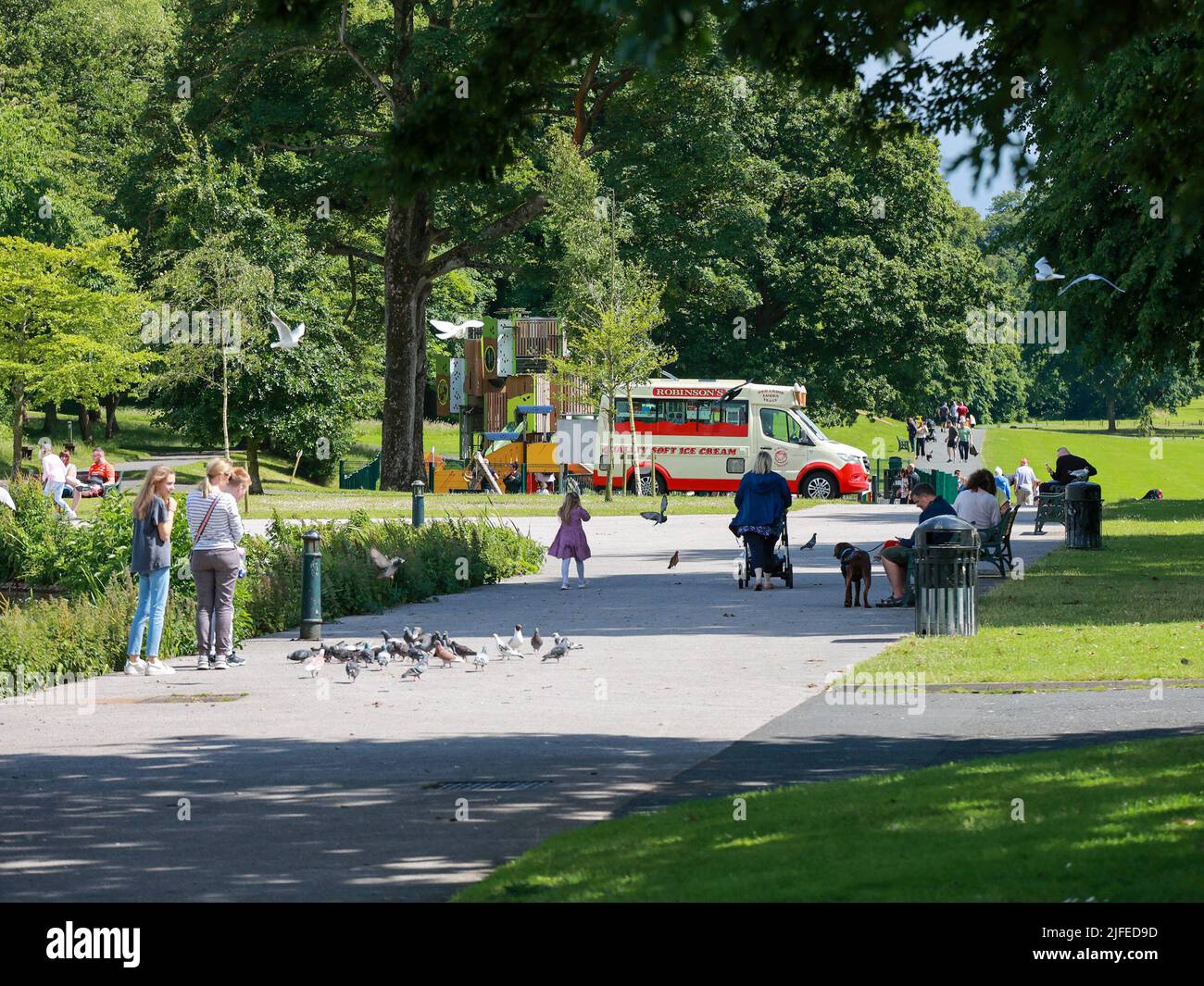 Lurgan park july 2022 hi-res stock photography and images - Alamy