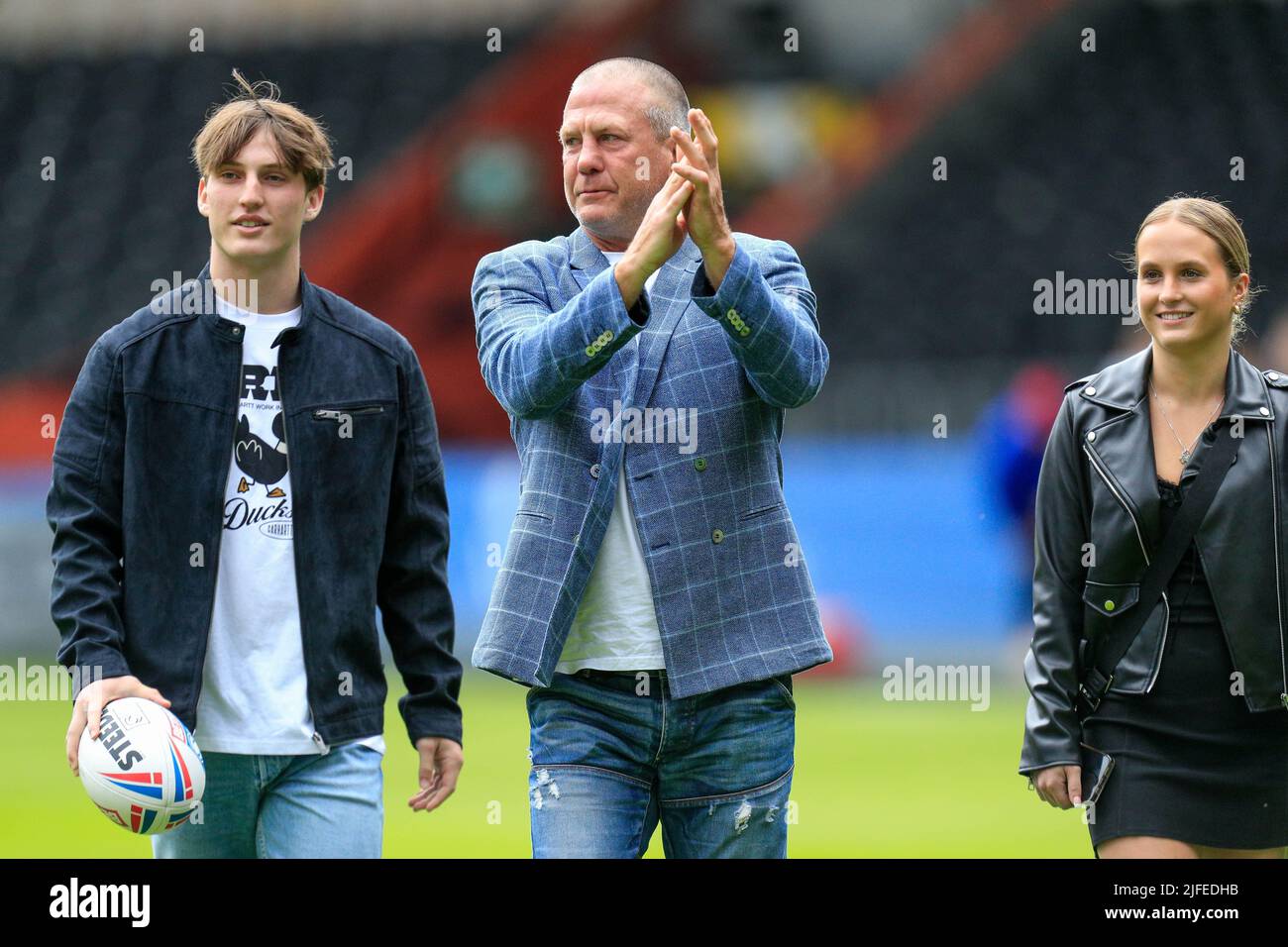 Jason smith hull hi-res stock photography and images - Alamy