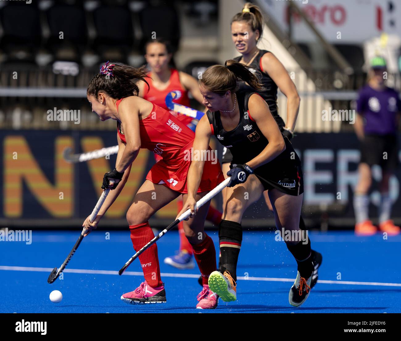 AMSTERDAM - Josefa Salas (Chile) and Linnea Weidemann (Germany) (LR ...