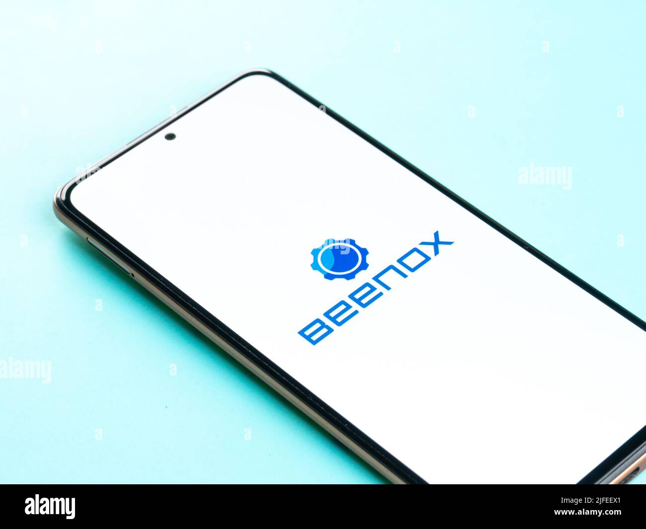 Beenox logo hi-res stock photography and images - Alamy