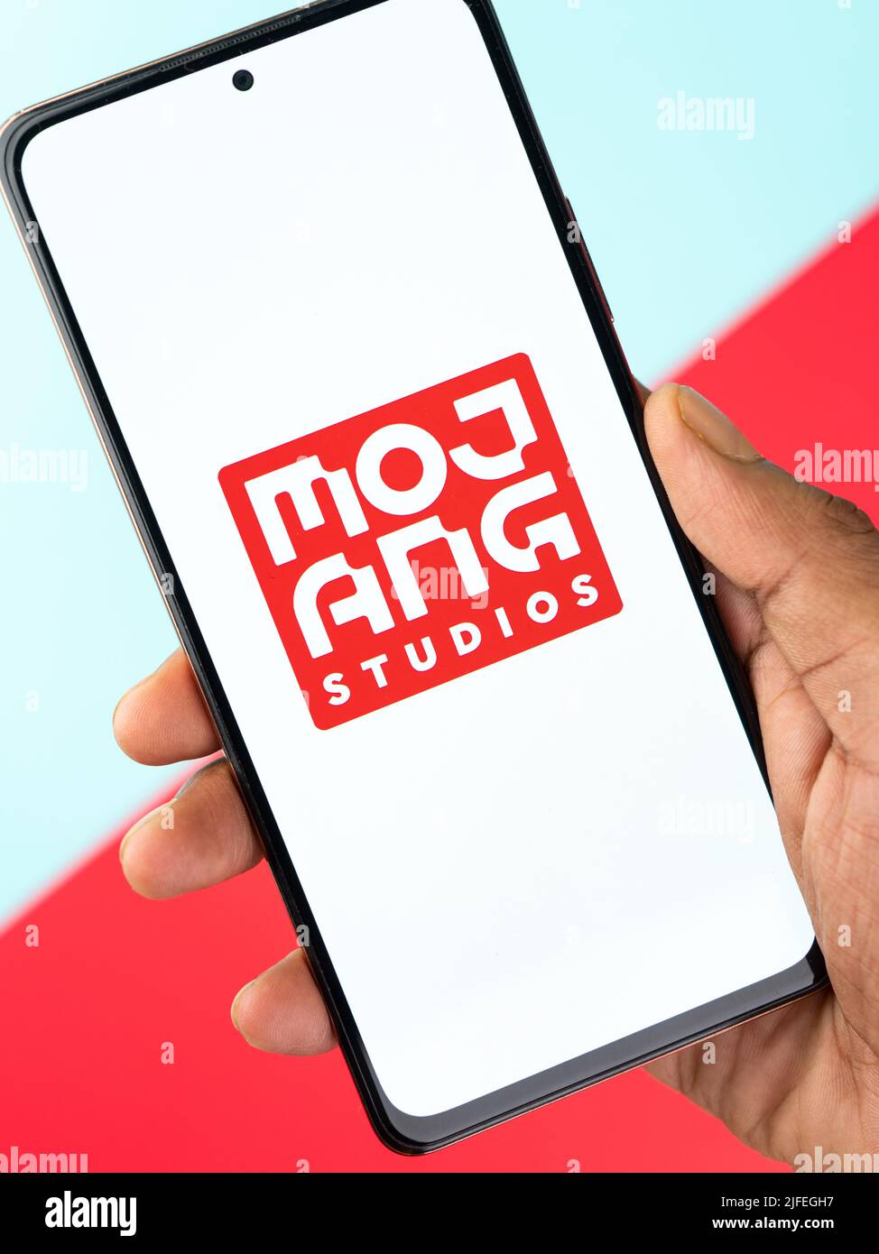 Mojang studios games hi-res stock photography and images - Alamy