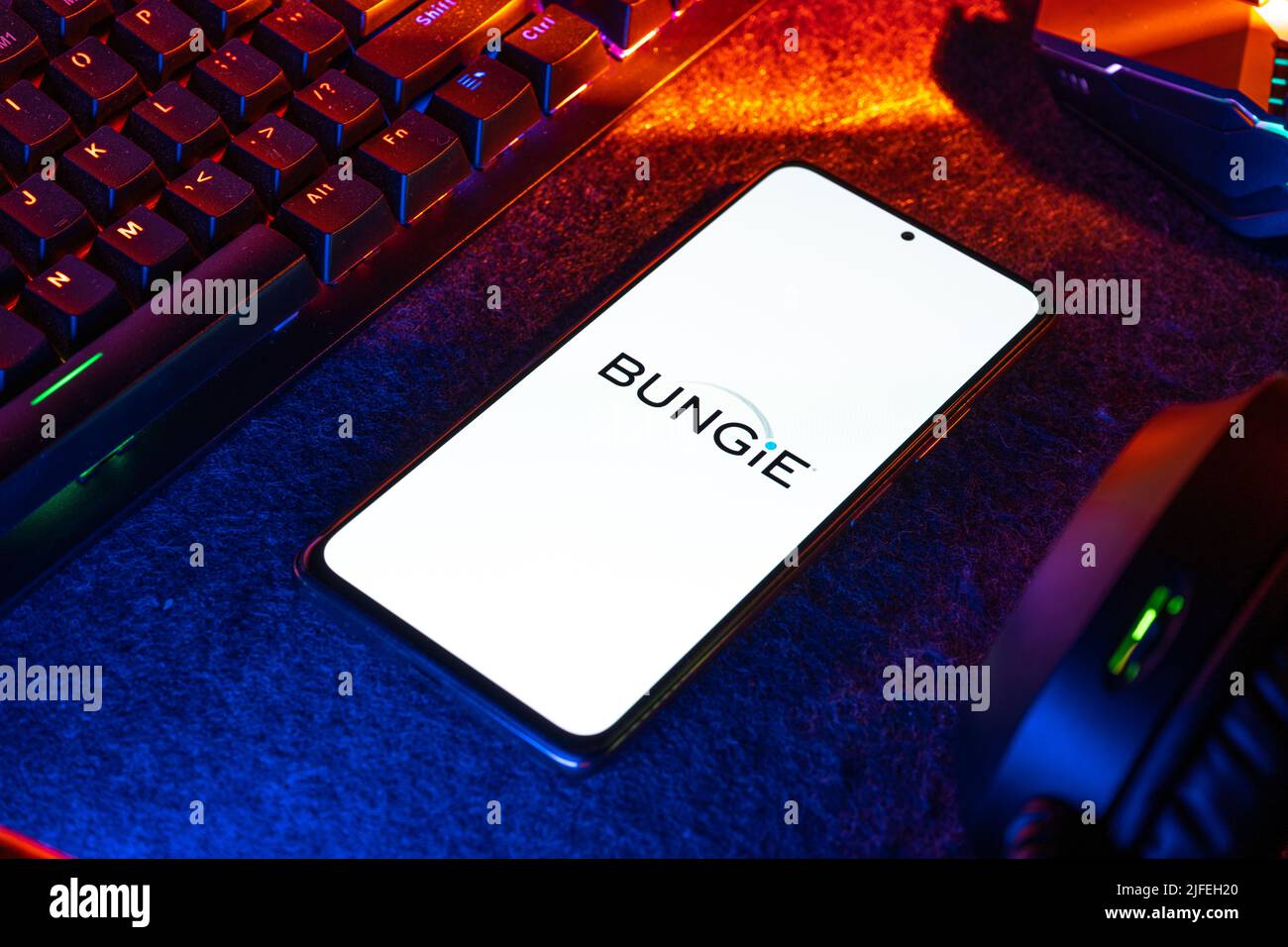 Logo bungie hi-res stock photography and images - Alamy