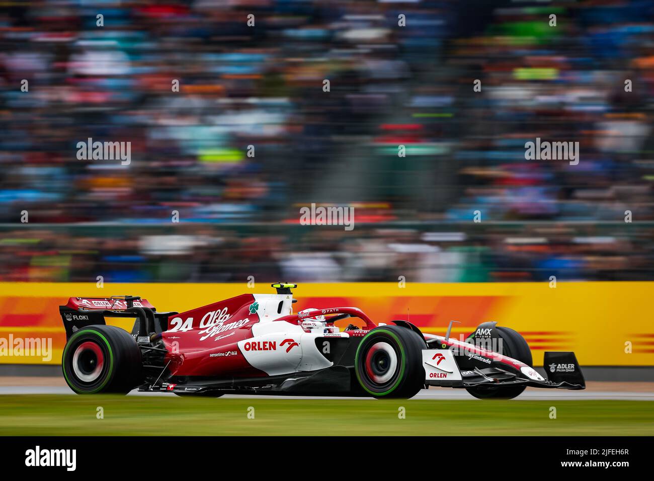 24 ZHOU Guanyu (chi), Alfa Romeo F1 Team ORLEN C42, action during the ...