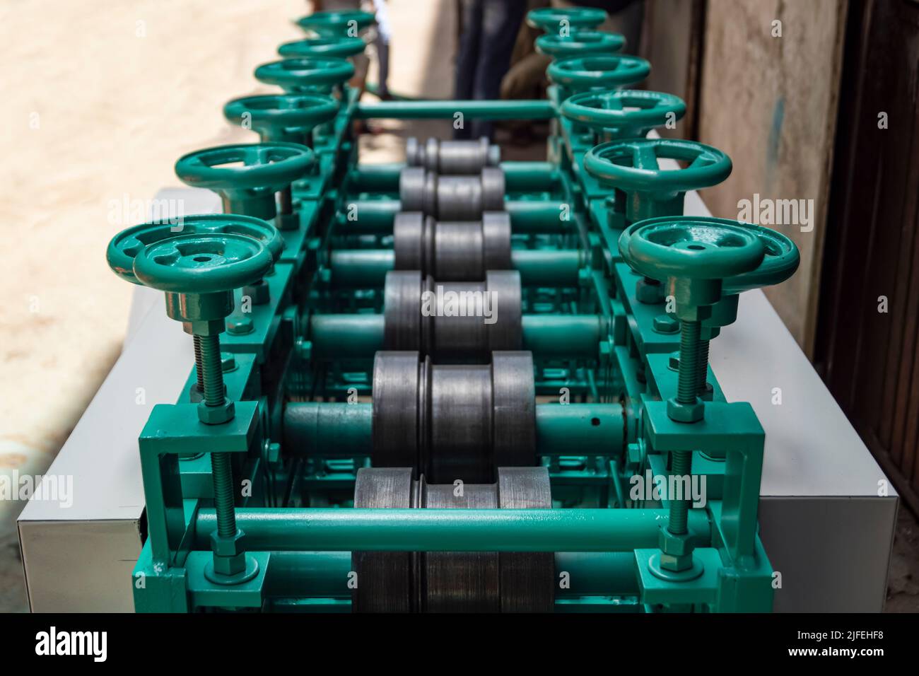 Old lathe factory hi-res stock photography and images - Alamy