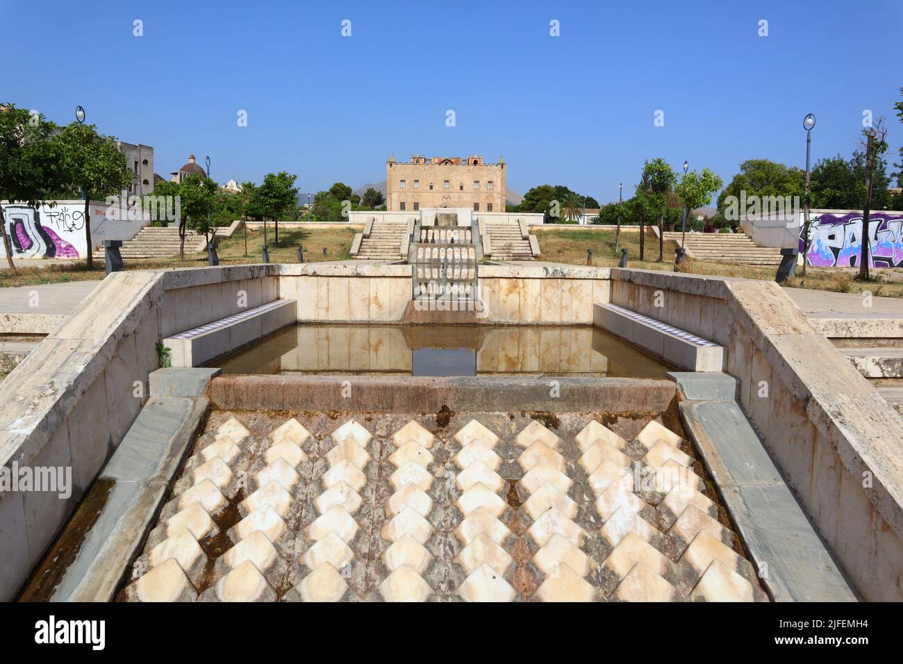 Palermo, Sicily (Italy): Palace of the Zisa, Arab-Norman Architecture ...