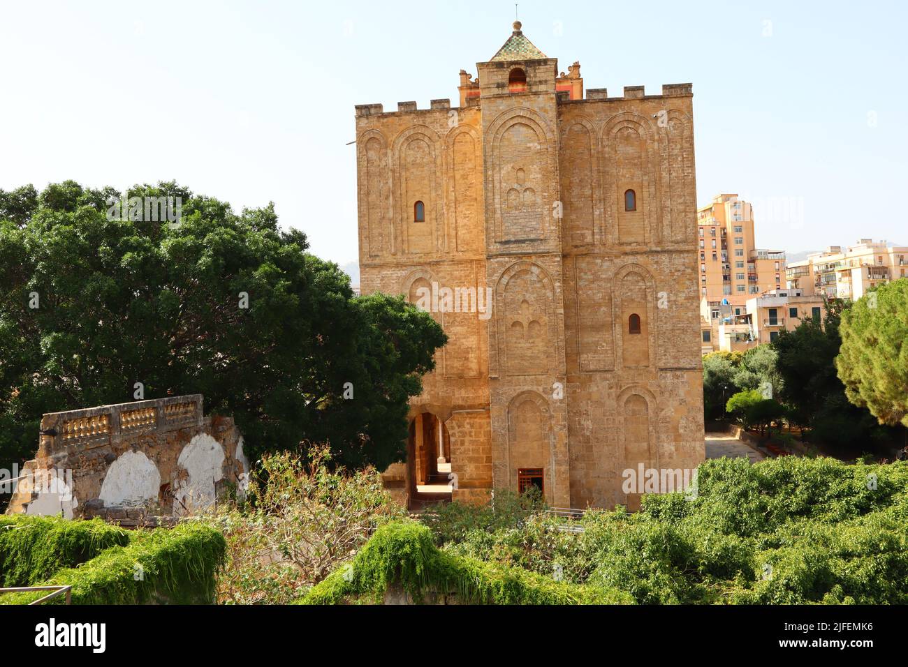 Palermo, Sicily (Italy): Palace of the Zisa, Arab-Norman Architecture ...