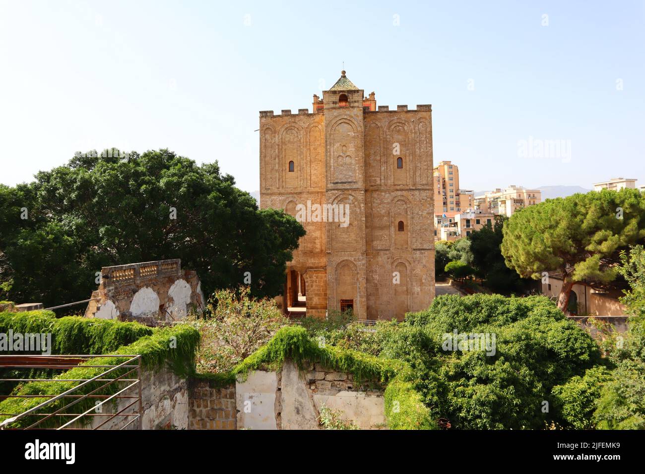 Palace of the zisa hi-res stock photography and images - Alamy
