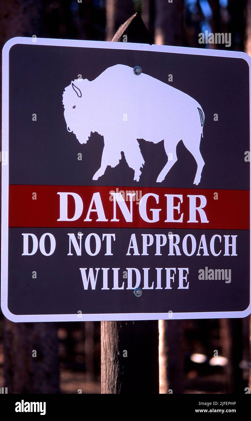 Wildlife Warning Sign Stock Photo - Alamy
