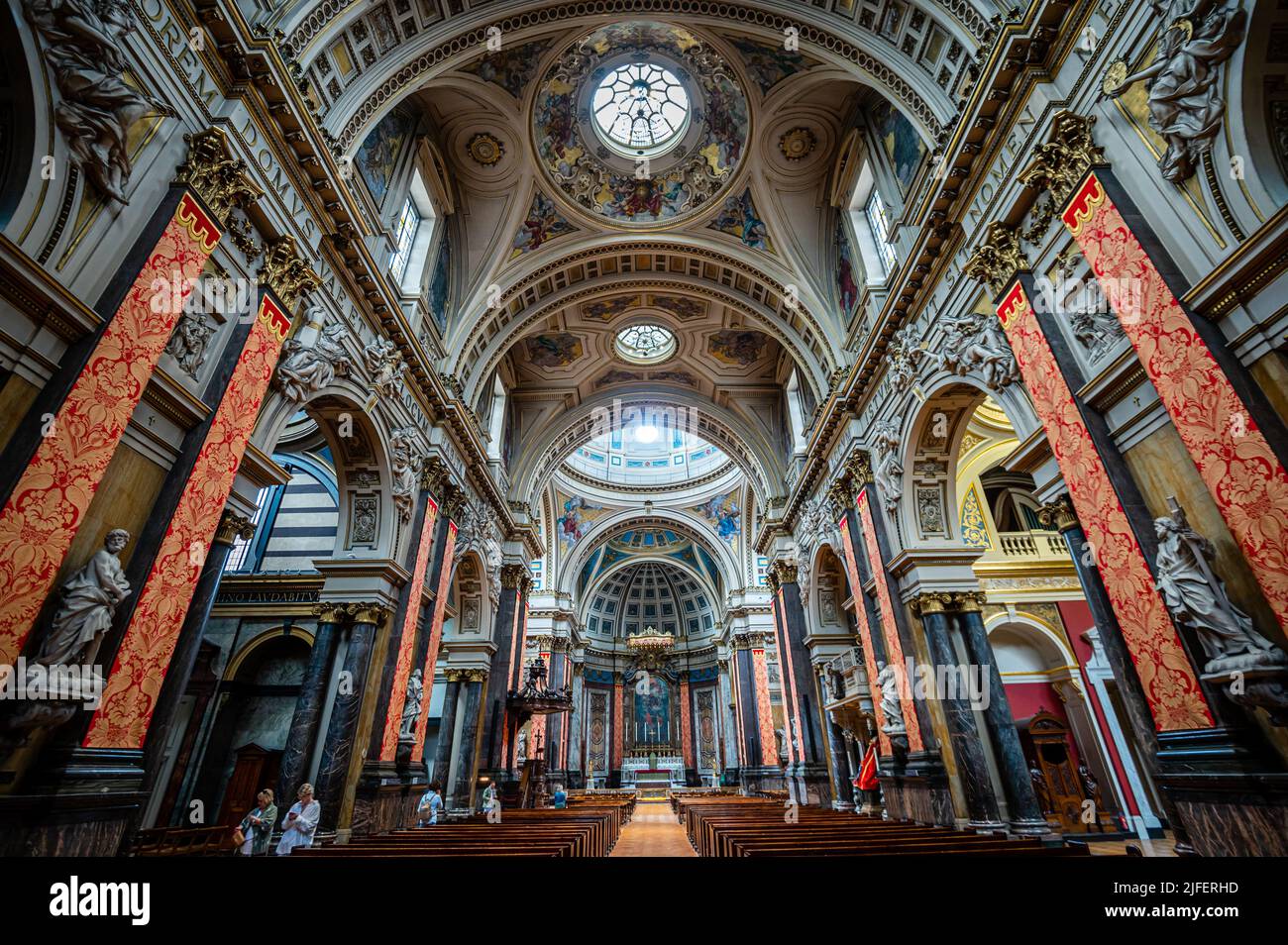 Inside London Oratory, London, UK Stock Photo - Alamy