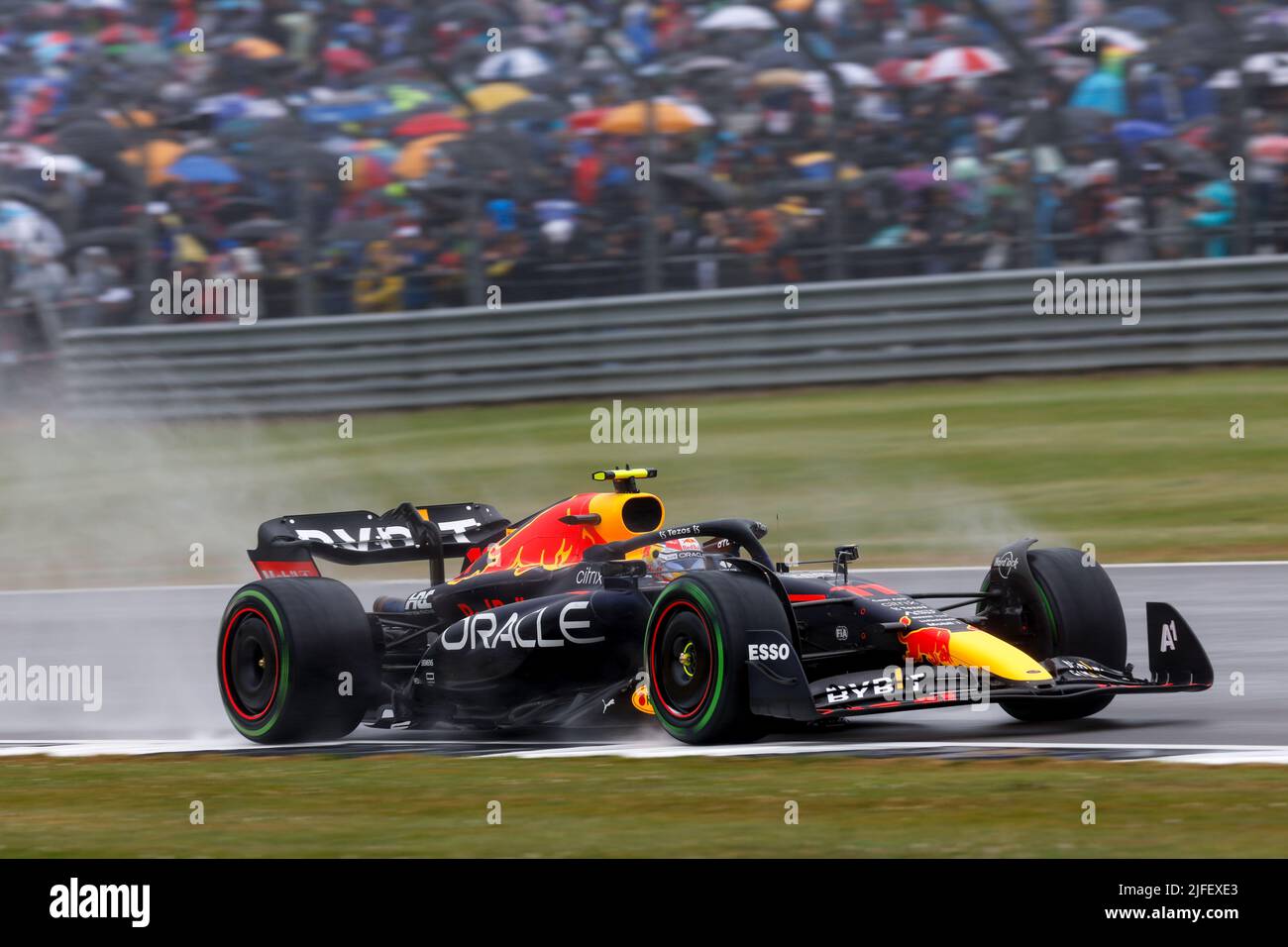 11 PEREZ Sergio (mex), Red Bull Racing RB18, action during the Formula 1 Lenovo British Grand ...