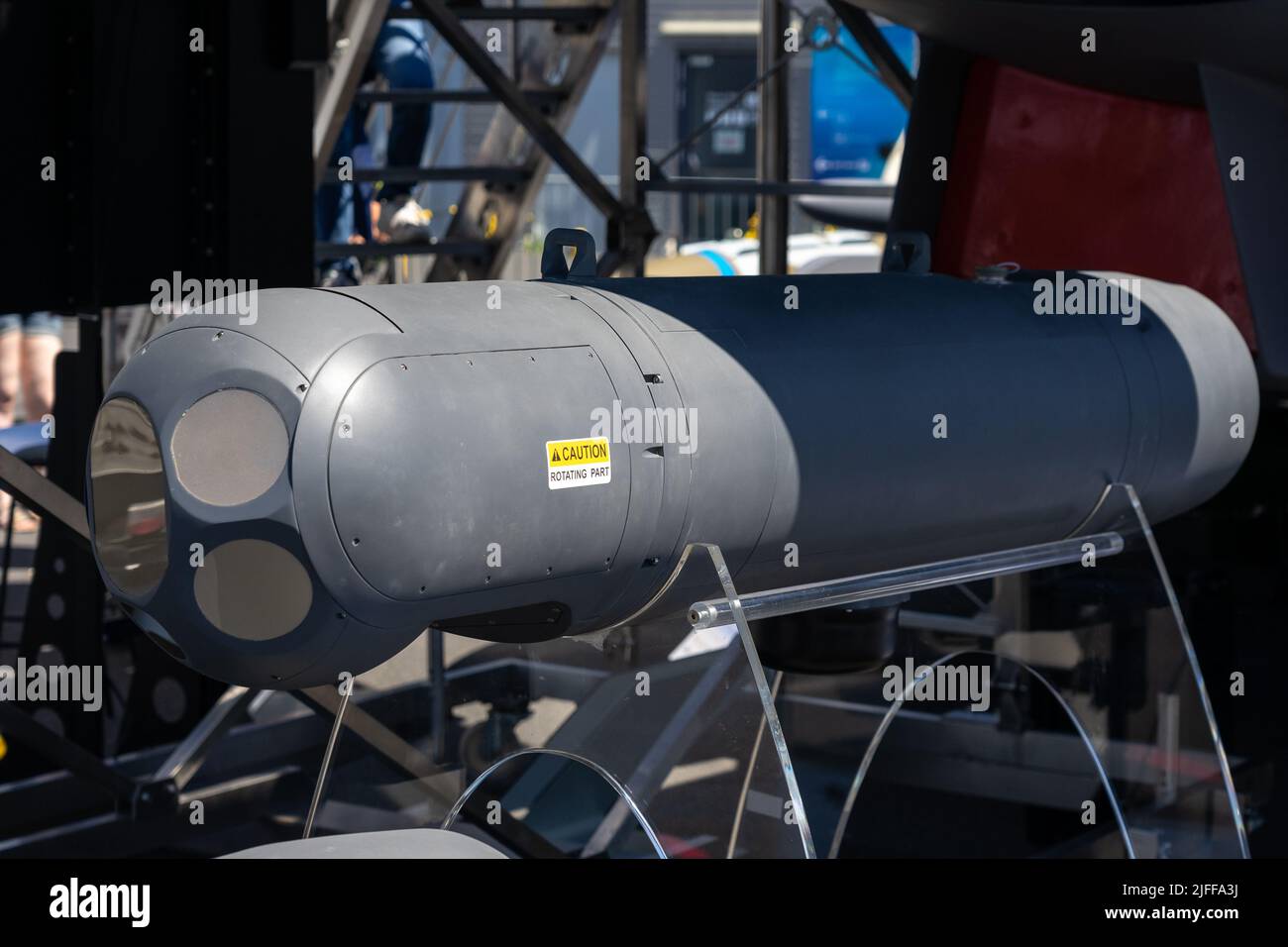 The real time, standoff theater reconnaissance Reccelite of multirole ...