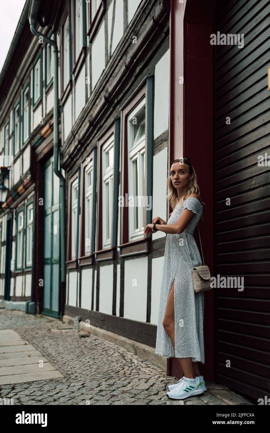 Slender girl hi-res stock photography and images - Alamy