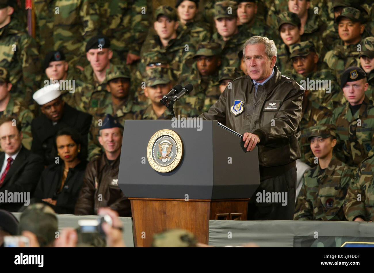 Nov 19, 2005-Osan, South Korera-George W. Bush of United Stetes ...