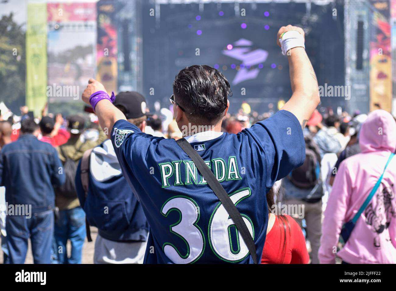 Fans and festival goers of 'Hip Hop Al Parque' rap festival enjoy ...