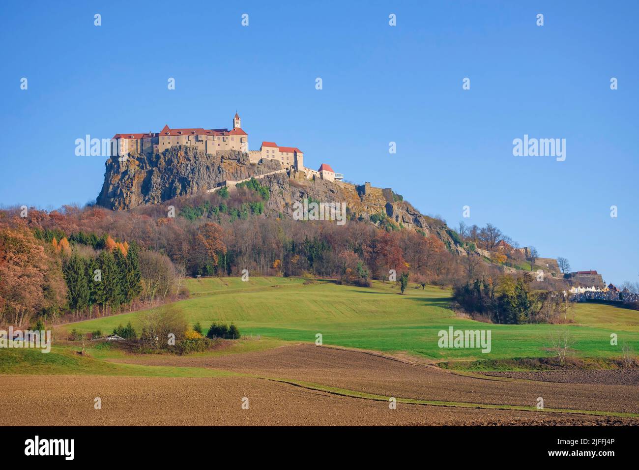 Dormant structure hi-res stock photography and images - Alamy