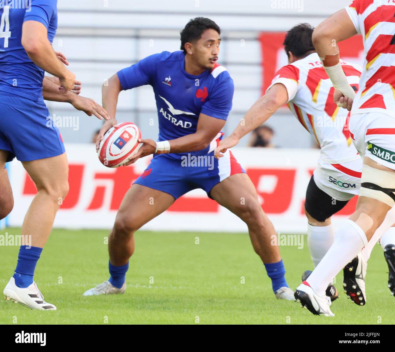 Toyota, Japan. 2nd July, 2022. France's center Yoram Moefana carries ...
