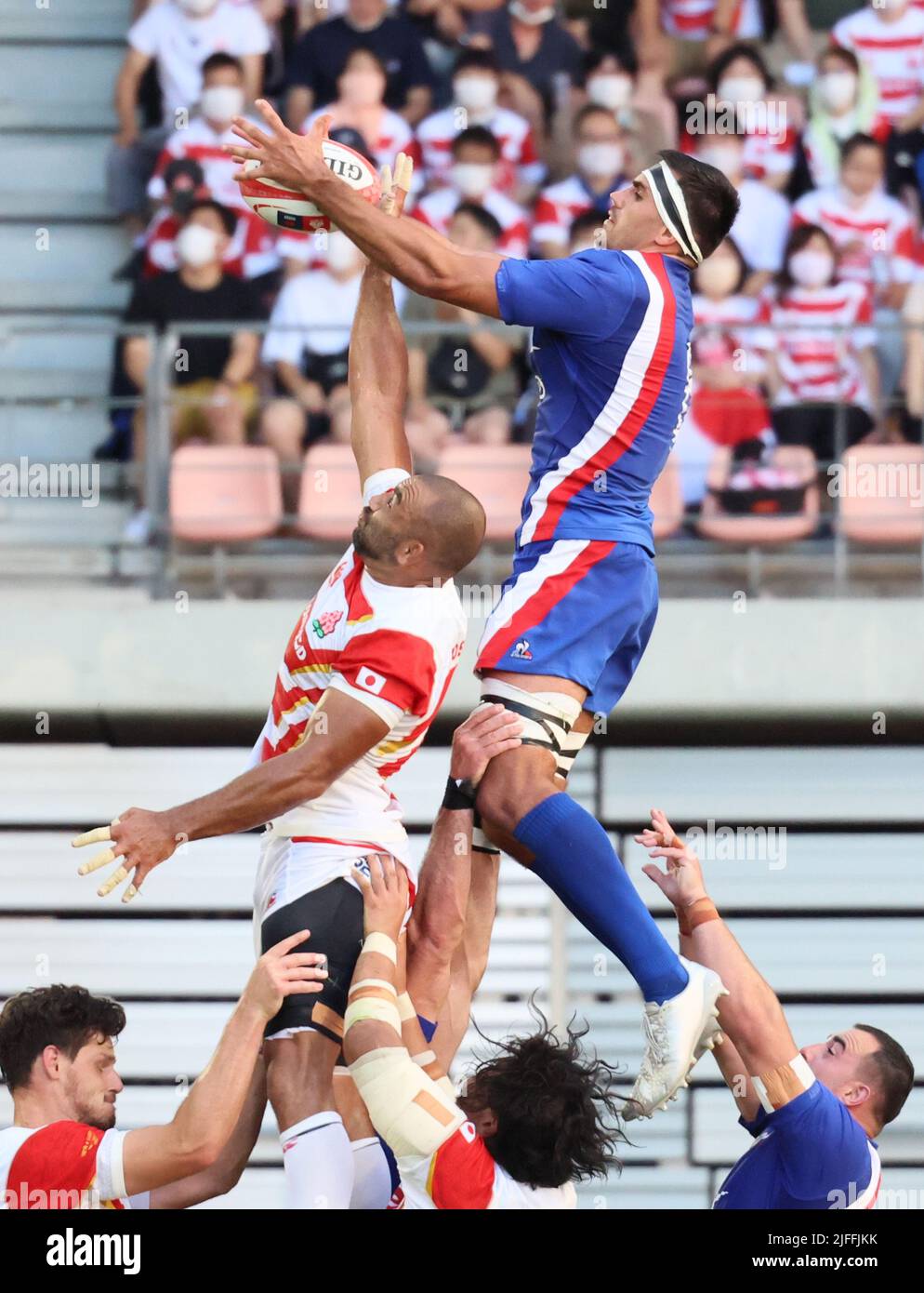 Toyota, Japan. 2nd July, 2022. Japan's flanker Michael Leitch (L) and ...