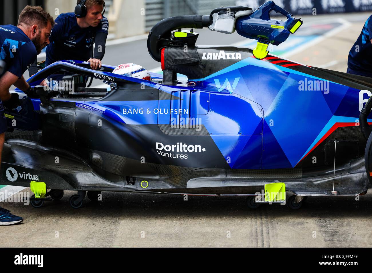 06 LATIFI Nicholas (can), Williams Racing FW44, action pitlane during ...