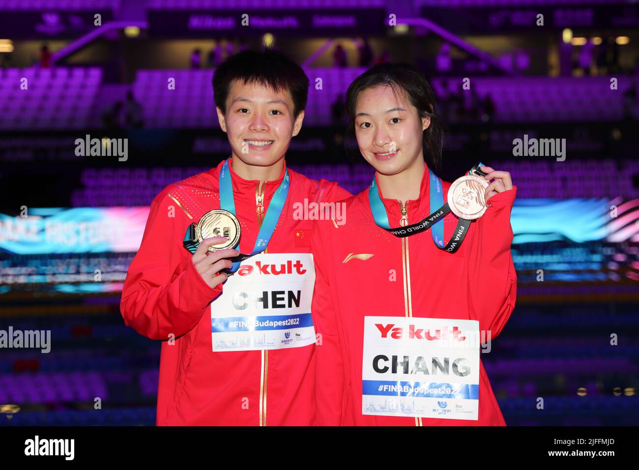 Budapest, Hungary. 2nd July, 2022. Gold medalist Chen Yiwen (L) and ...