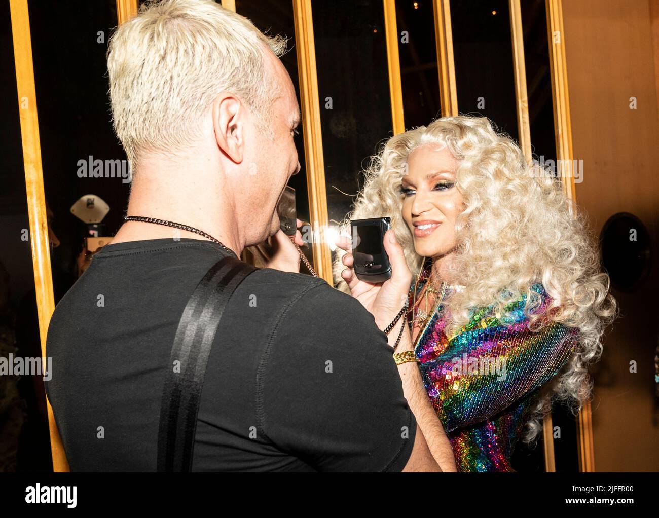 David blond hi-res stock photography and images - Alamy