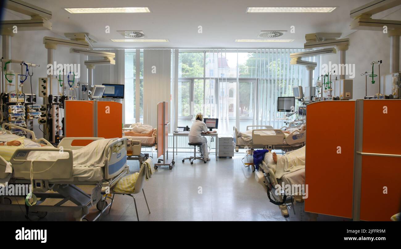 Operating room areas hi-res stock photography and images - Alamy