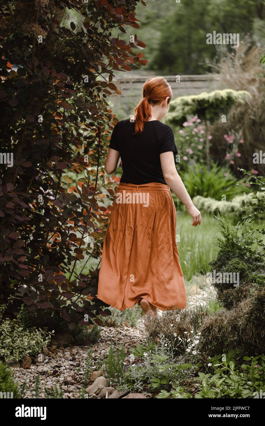 Ginger Angry Barefoot