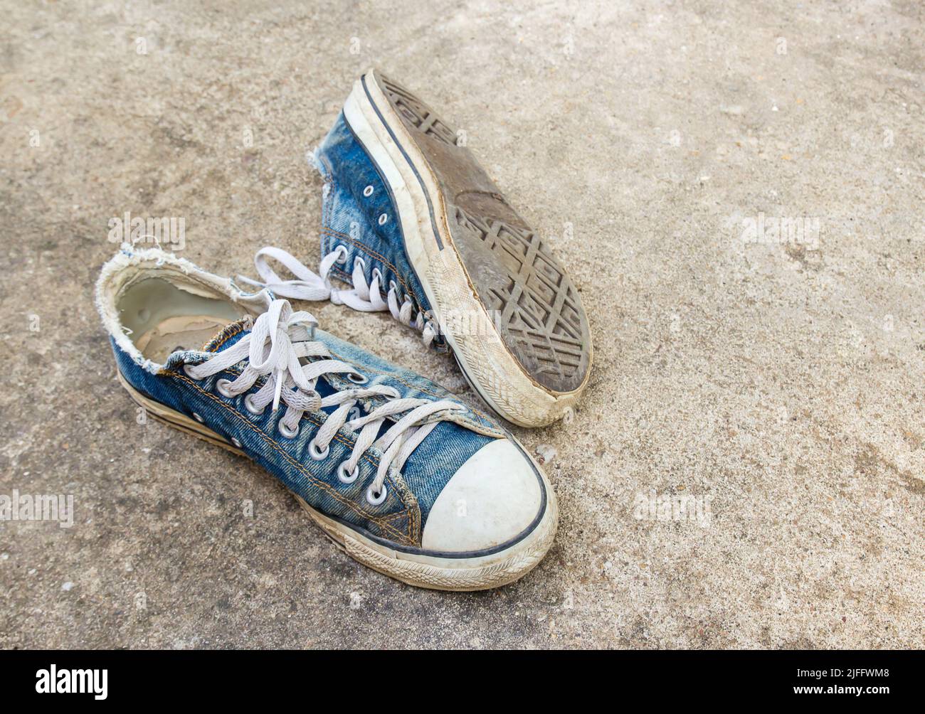 Old worn marble floor hi-res stock photography and images - Alamy