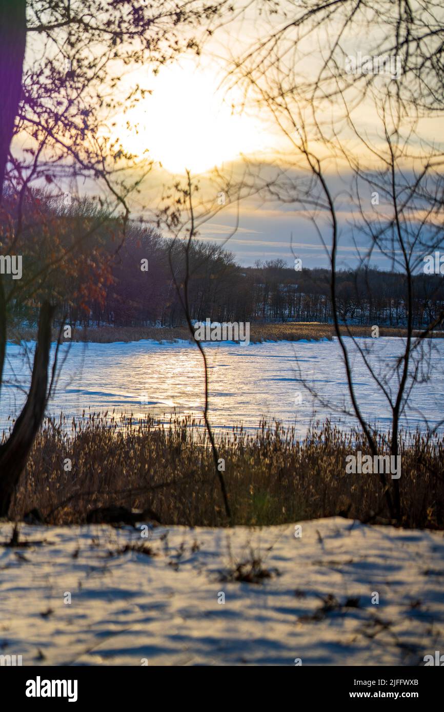 Midwestern lake hi-res stock photography and images - Alamy