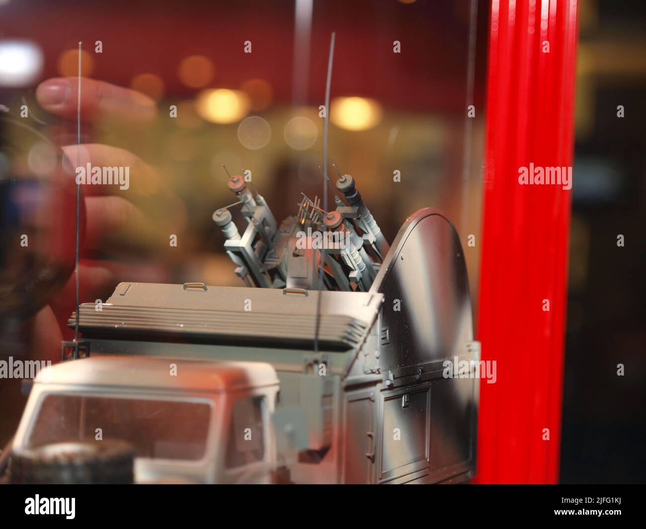 Missile launcher hi-res stock photography and images - Alamy