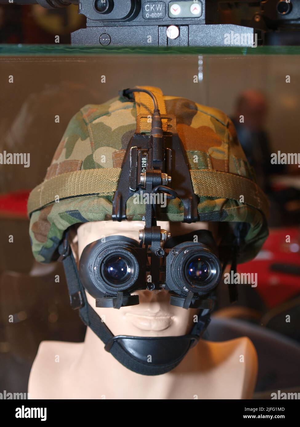 Army night vision hi-res stock photography and images - Alamy
