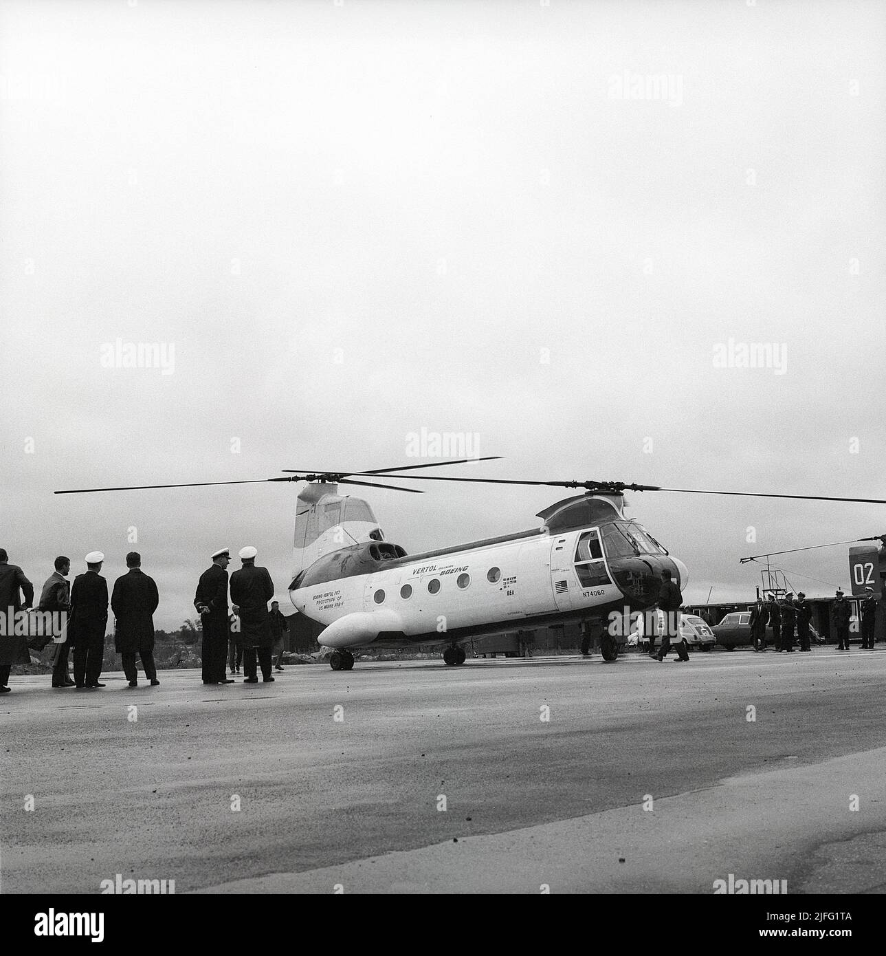 Helicopter history. The Boeing Vertol 107, also called Hkp 4 ...