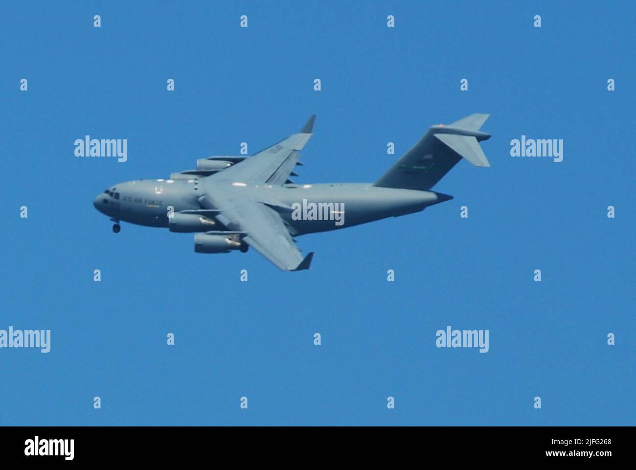 C-17 Military Transport Jet Stock Photo - Alamy