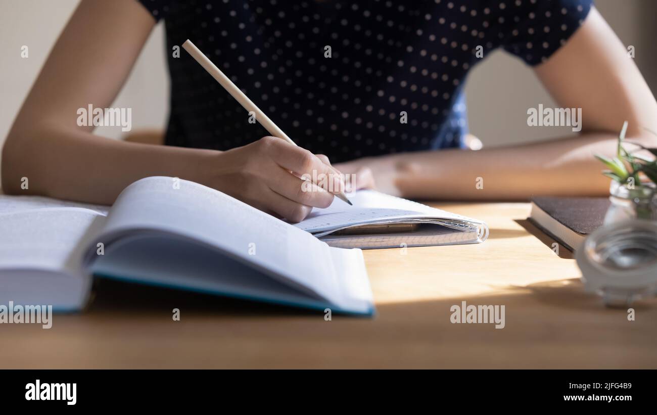 Pupil table hi-res stock photography and images - Alamy