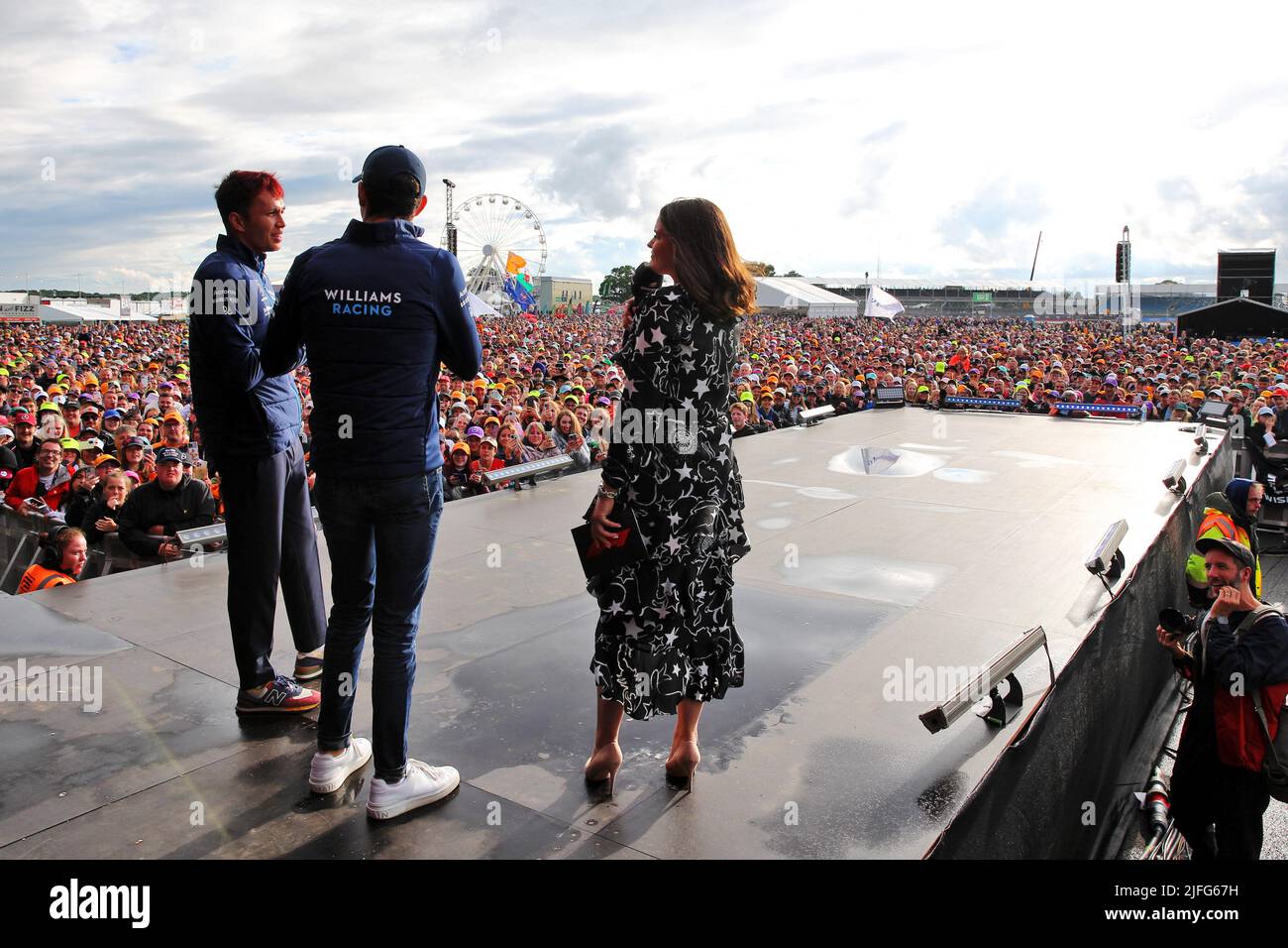 Laura winter hi-res stock photography and images - Alamy