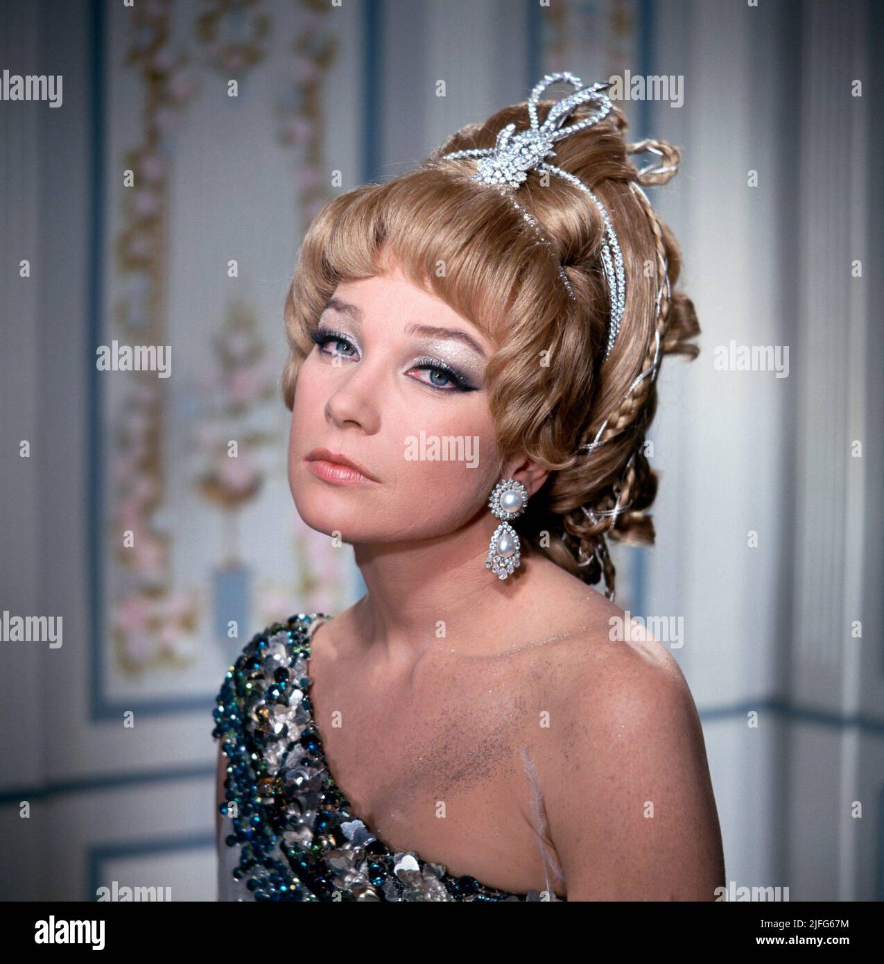 Shirley Maclaine In Woman Times Seven 1967 Directed By Vittorio De