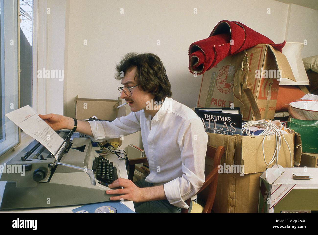 Steve wright dj radio hi-res stock photography and images - Alamy Steve wright dj radio hi-res stock photography and images - Alamy