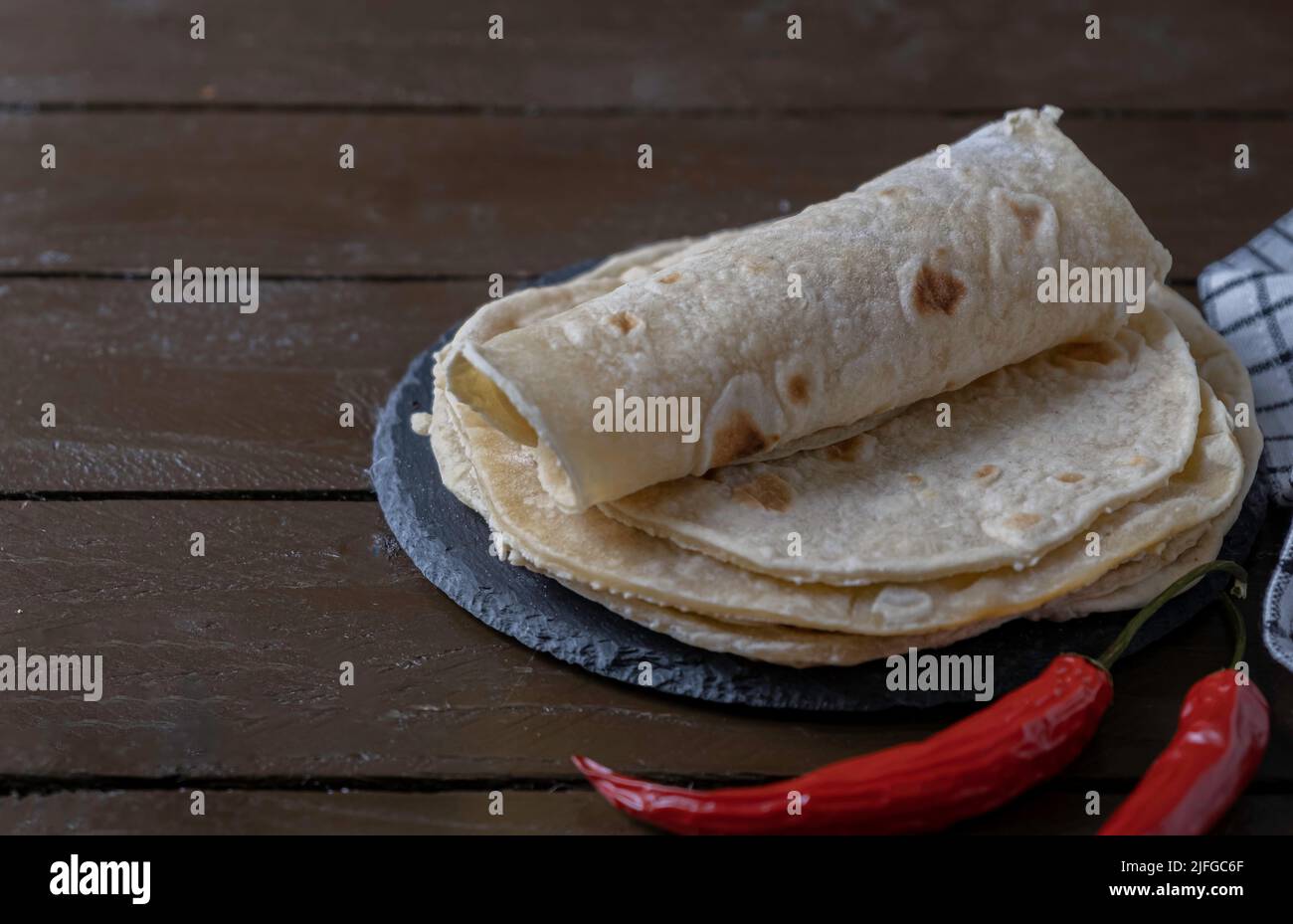 Taco flour tortillas hi-res stock photography and images - Alamy