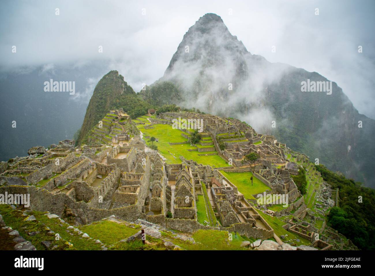 A bird's-eye view of the Machu Picchu ancient city ruins in Peru Stock ...