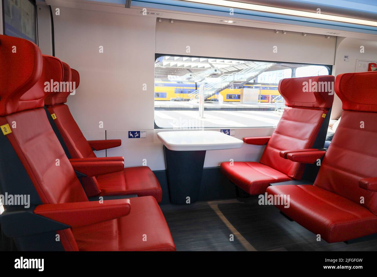 Rotterdam - july 2nd, Presentation new INCG intercity in the ...
