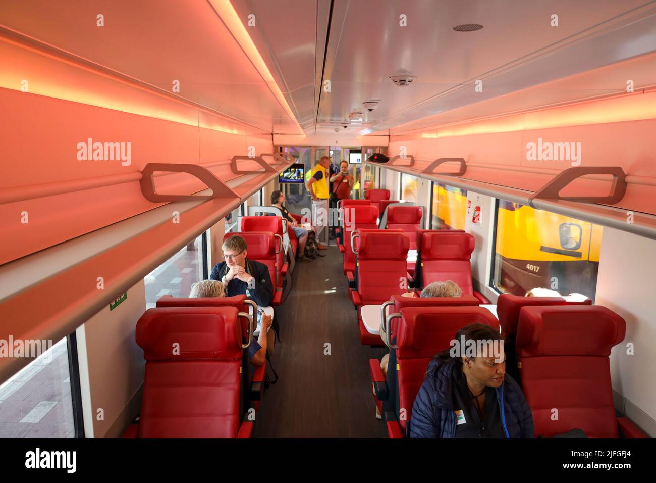 Rotterdam - july 2nd, Presentation new INCG intercity in the ...