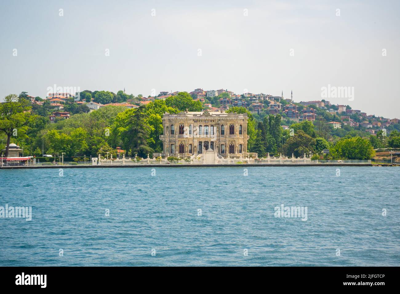 Beylerbeyi palace river bosphorus istanbul hi-res stock photography and ...