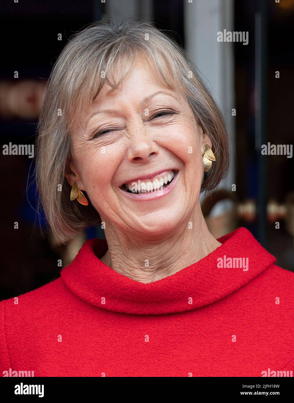 Jenny agutter railway hi-res stock photography and images - Alamy