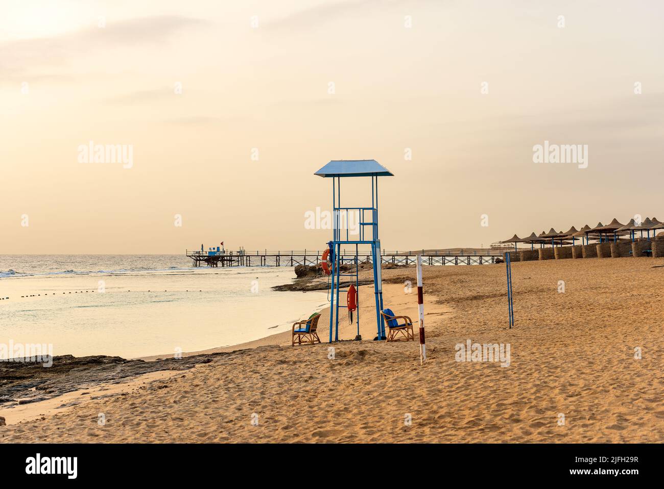 Tropical climate belt hi-res stock photography and images - Alamy