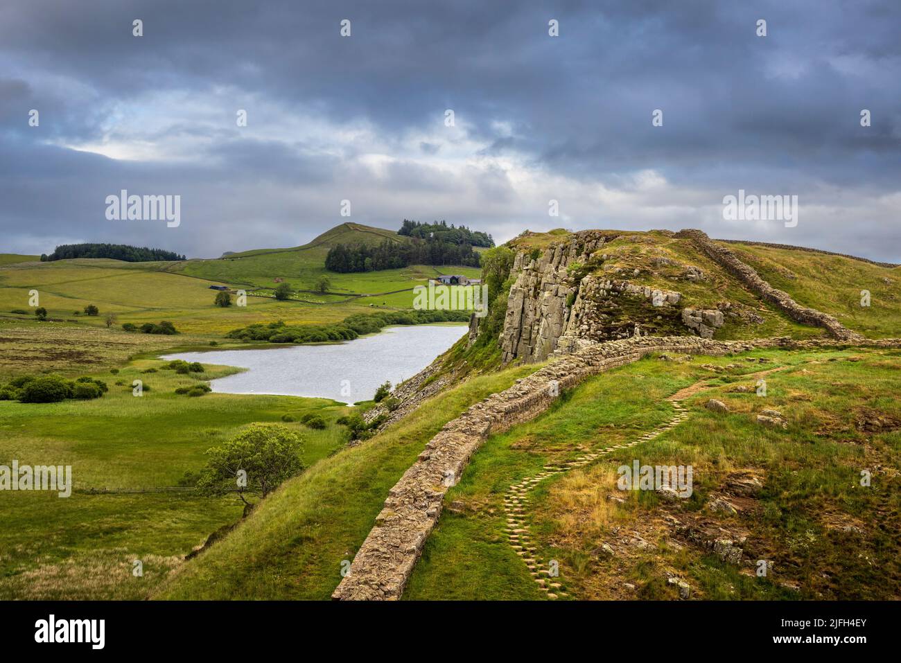 East along Hadrian’s Wall to Highshield Crags at Steel Rigg with Crag ...