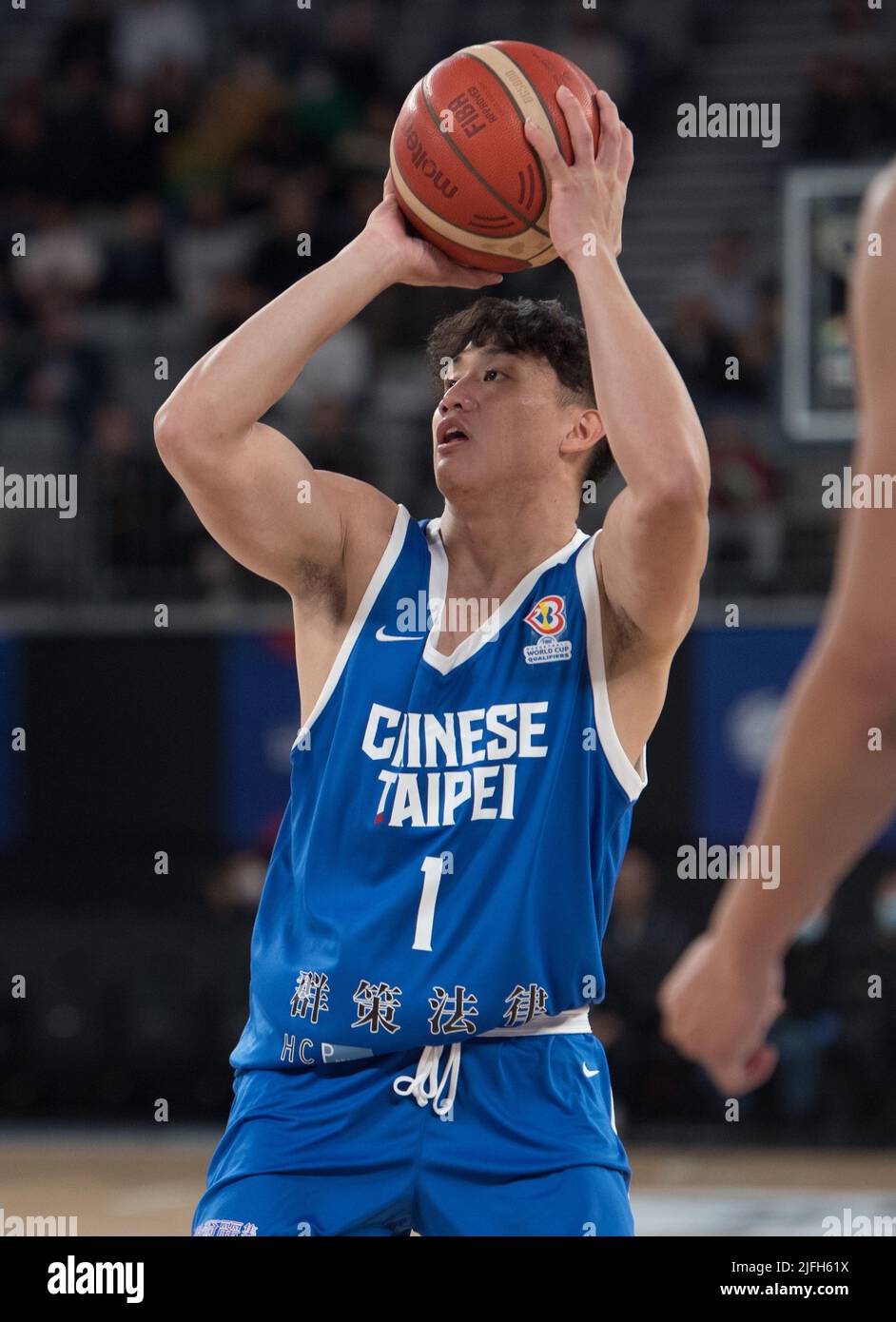 Yan Ting Lin (R) of Chinese Taipei Basketball team seen in action ...