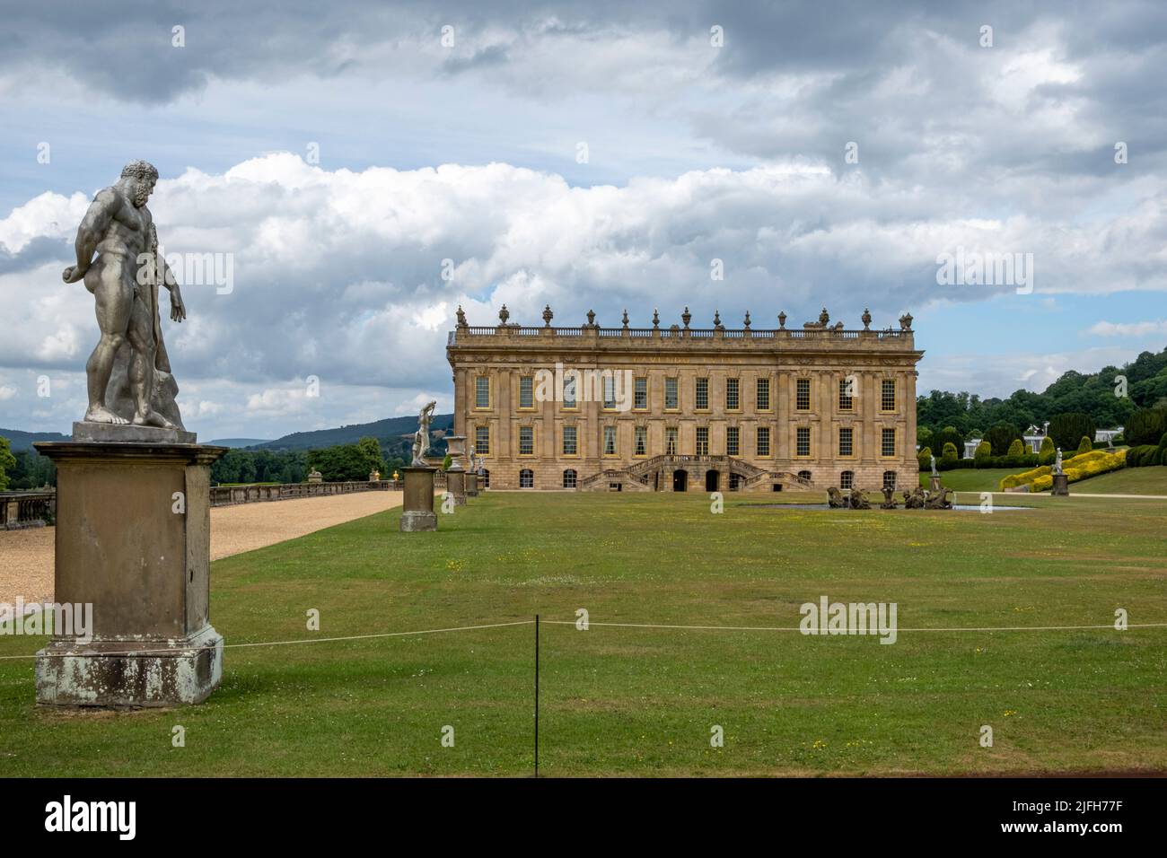 Chatsworth House, Derbyshire England. Seat of the Duke and Duchess of ...