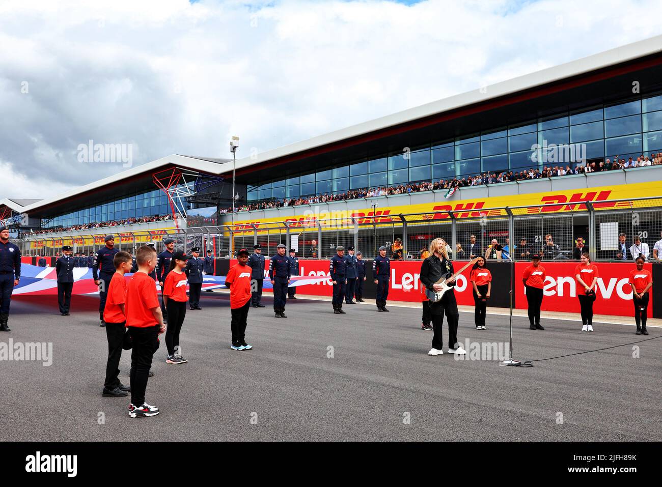 Sam Ryder (GBR) Singer performs the national anthem on the grid. 03.07. ...
