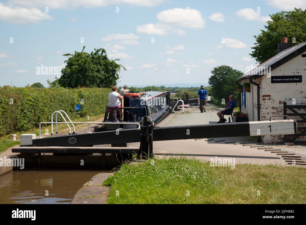 Hurleston locks hi-res stock photography and images - Alamy